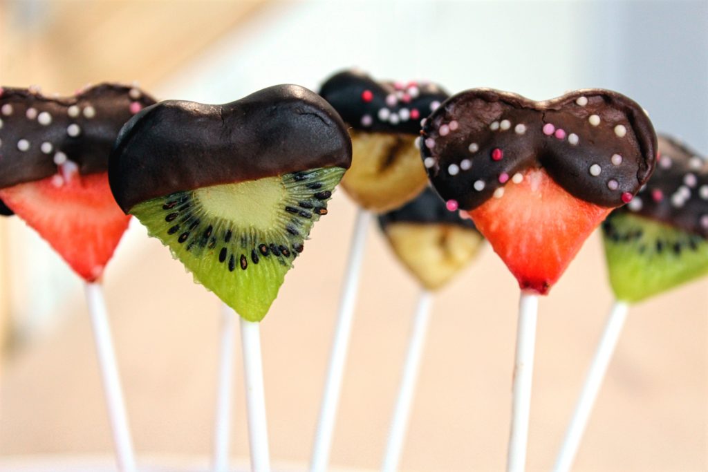 Sucettes de Fruits au Chocolat - Délicimô ! Blog de Recettes de Cuisine ...